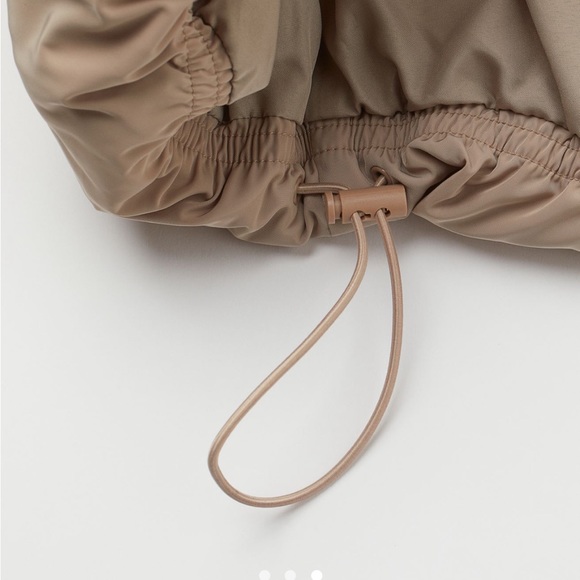 H&M | Jackets & Coats | Nwt Hm Tan Cropped Puffer Jacket Size M | Poshmark